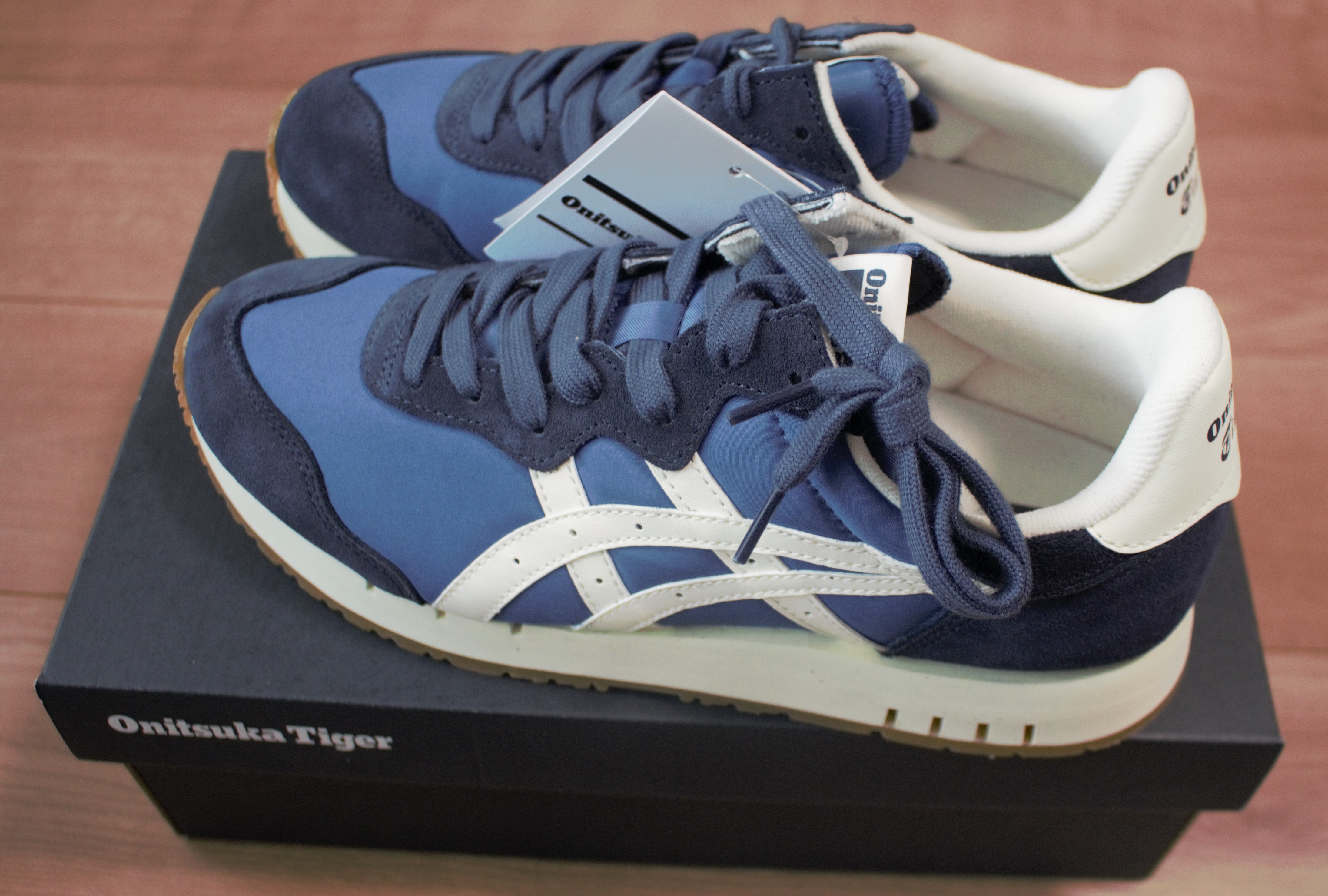 X-CALIBER Onitsuka Tiger 1183C289 - Fashionship