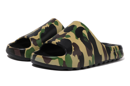 BAPE FOOTWEAR 1ST CAMO SLIDE SANDALS