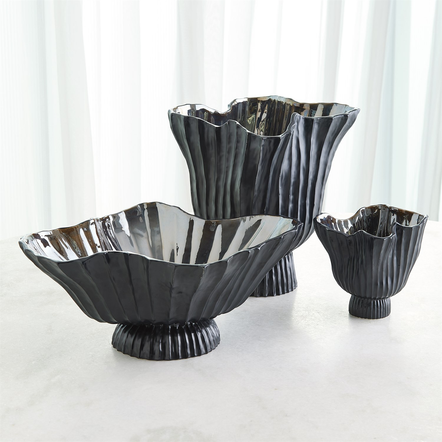 Studio A Folha Footed Vase - Black - Metallic - Lg