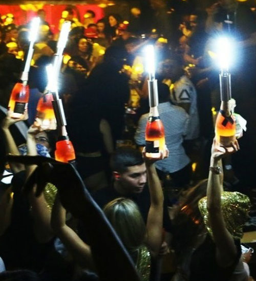 Nightlife Supplier | LED Champagne Bottle Crown