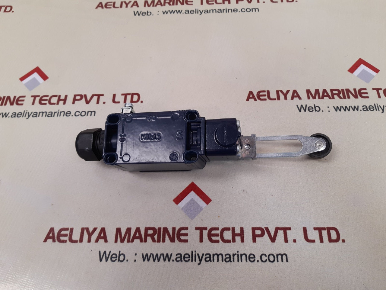 Steute eex 335 4v7h 1o/1s safety switch 93.0.29.3.01
