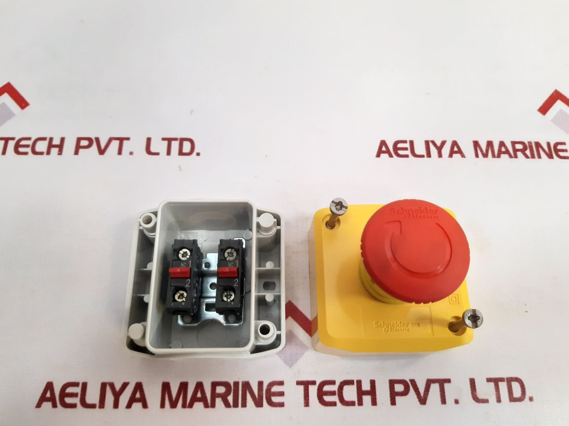 Schneider Electric Xalk178F Yellow Enclosure Push Button Control Box