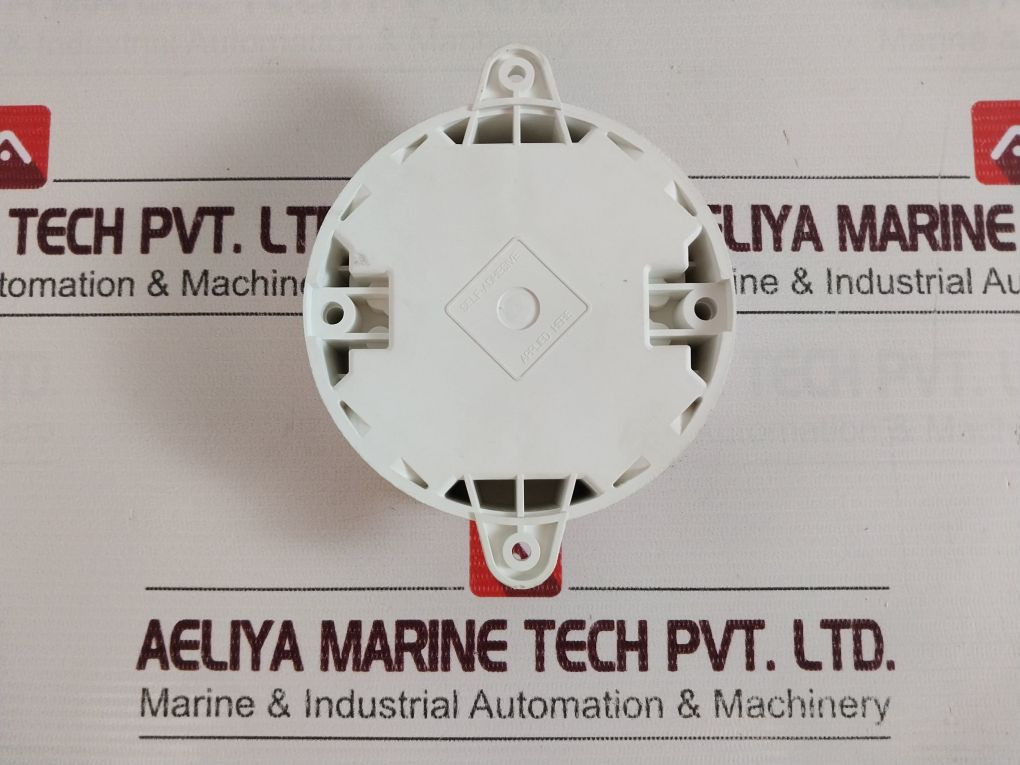 4b-Dhm Deckhead Mounting Base 398/02