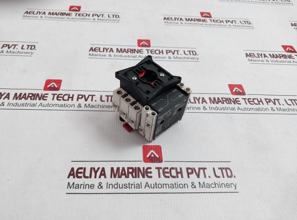 Schneider Electric V 0 Load Break Switch 3R1140