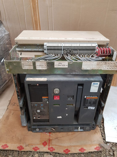 Merlin Gerin Masterpact M25 H1 Circuit Breaker 2500A 380/440V 480/690V