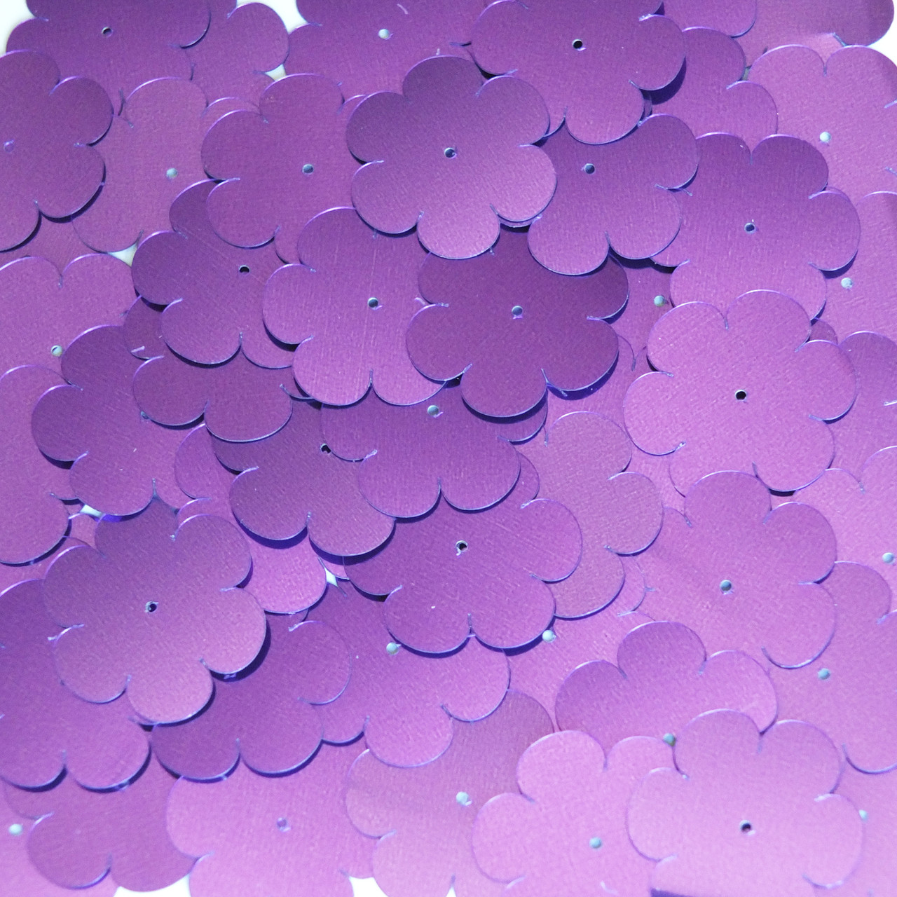 Flower Sequins 1" / 25mm Violet Purple Metallic - SequinsUSA