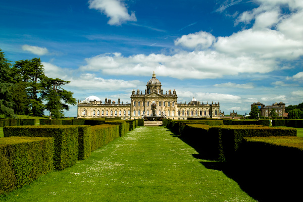 Castle Howard Christmas 2019 - SequinsUSA