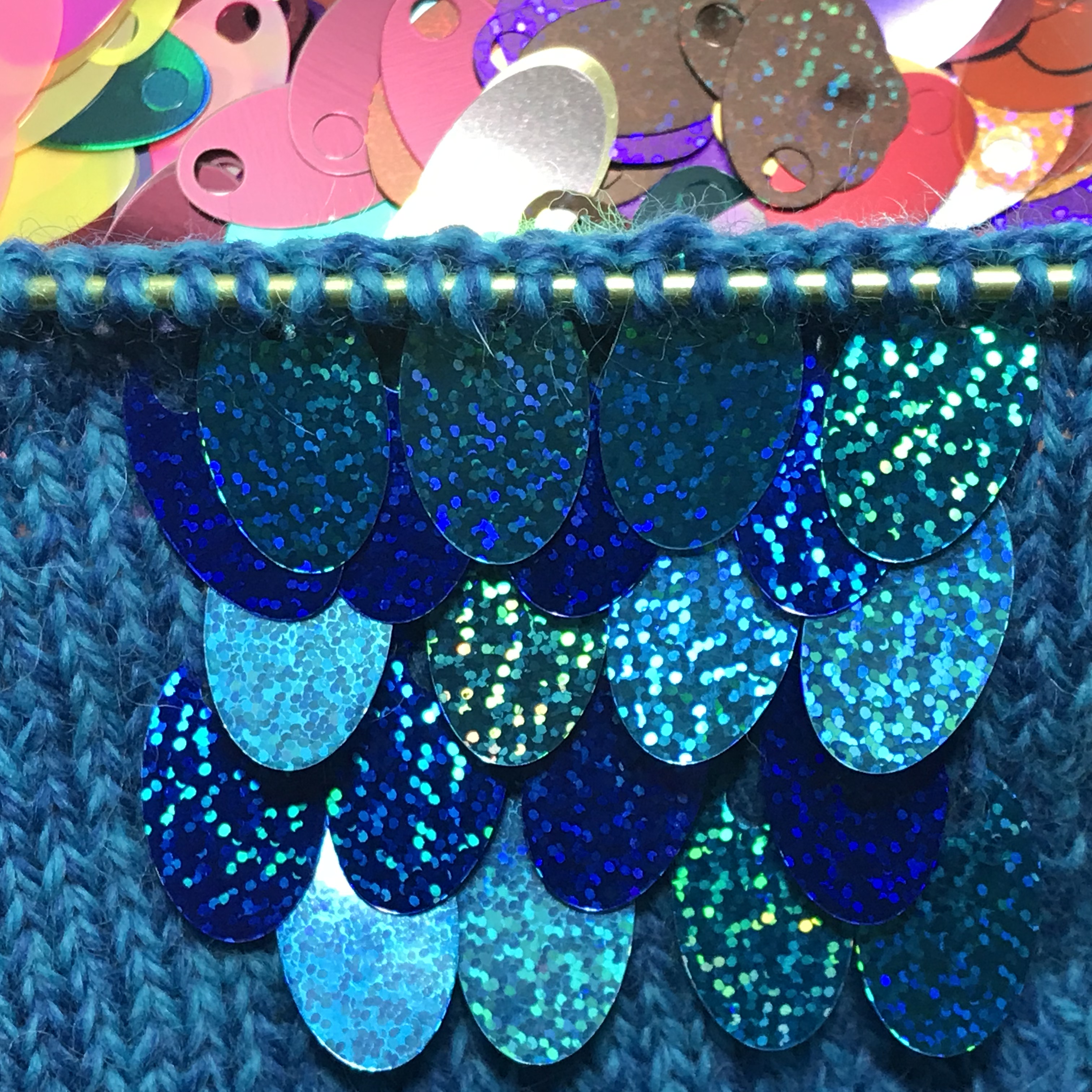 Sequin Knitting with Large Hole Sequins - SequinsUSA