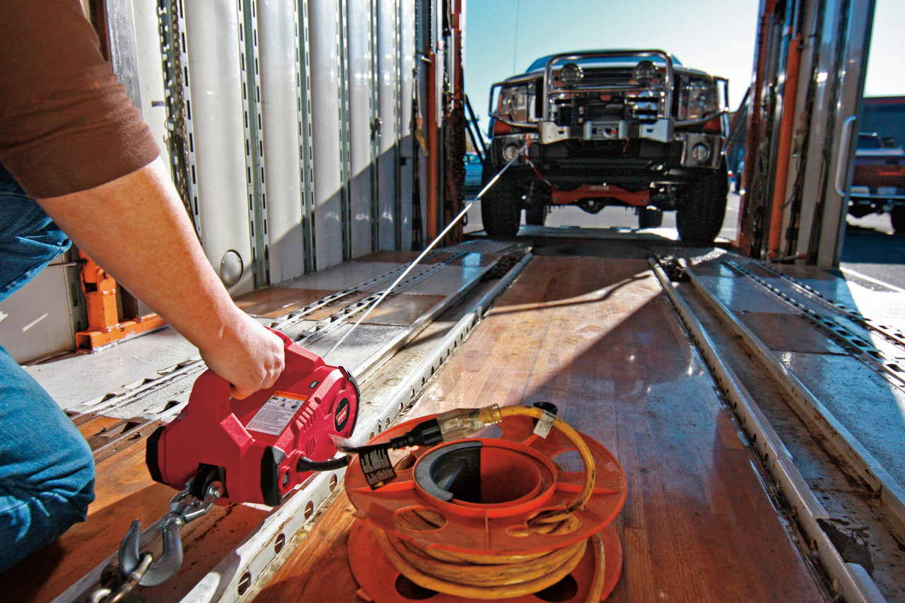 Warn PullzAll 1000 lb pulling capacity AC 120V Portable Electric Winch ...