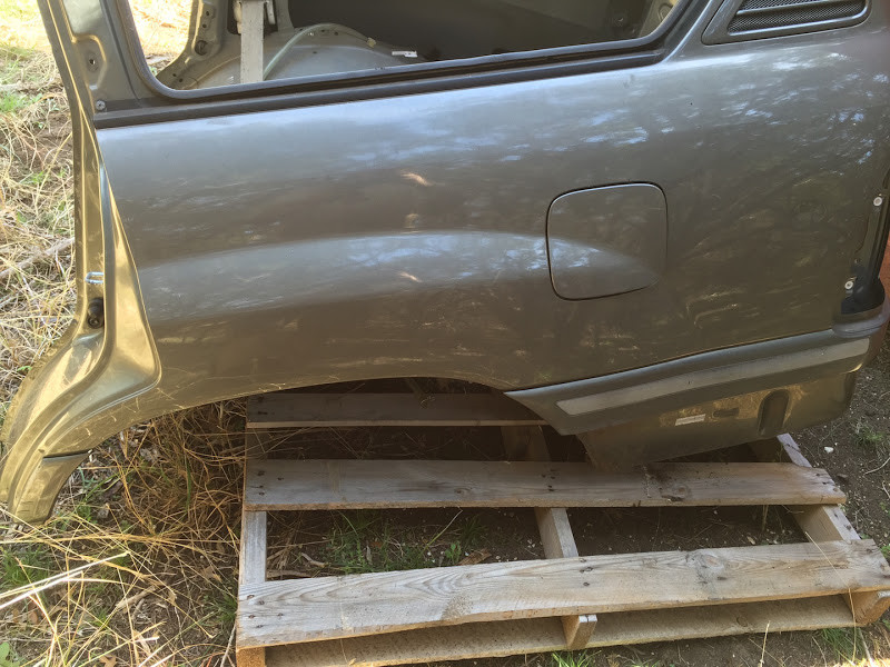 Toyota Land Cruiser UZJ100 LX470 Left / Driver Side Rear Quarter Panel ...
