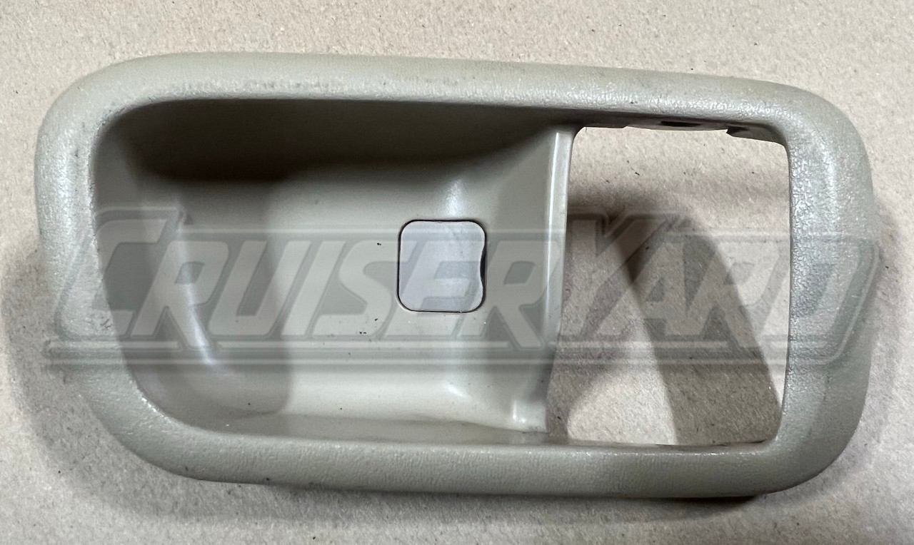 Toyota Land Cruiser UZJ100 OEM Left Front Rear Door Bezel 69278-22050-A0