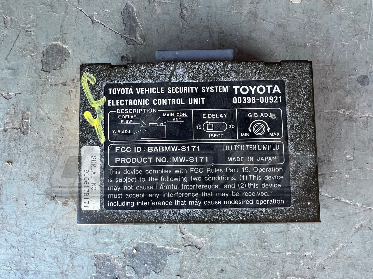 Toyota Land Cruiser FJ80 FZJ80 Security System ECU 00398-00921