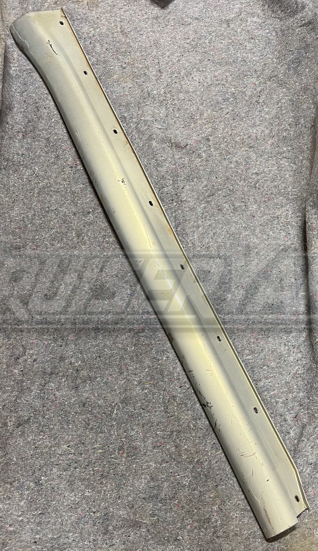 Lexus LX450 Left Driver Side Rocker Moulding 75860-60020-E0 - CruiserYard