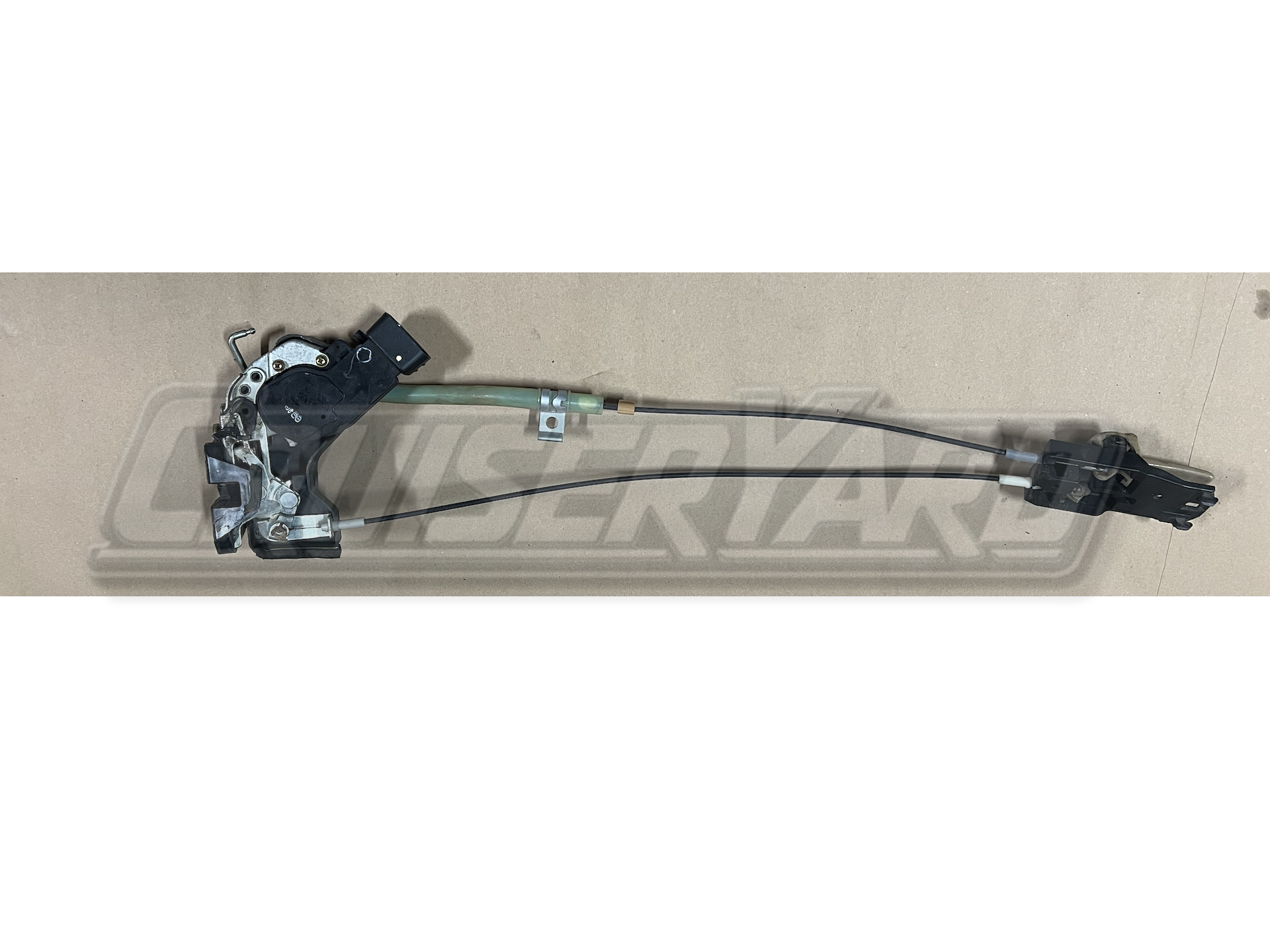 Toyota Land Cruiser UZJ100 OEM Left Rear Lock Actuator 69060-60061 ...