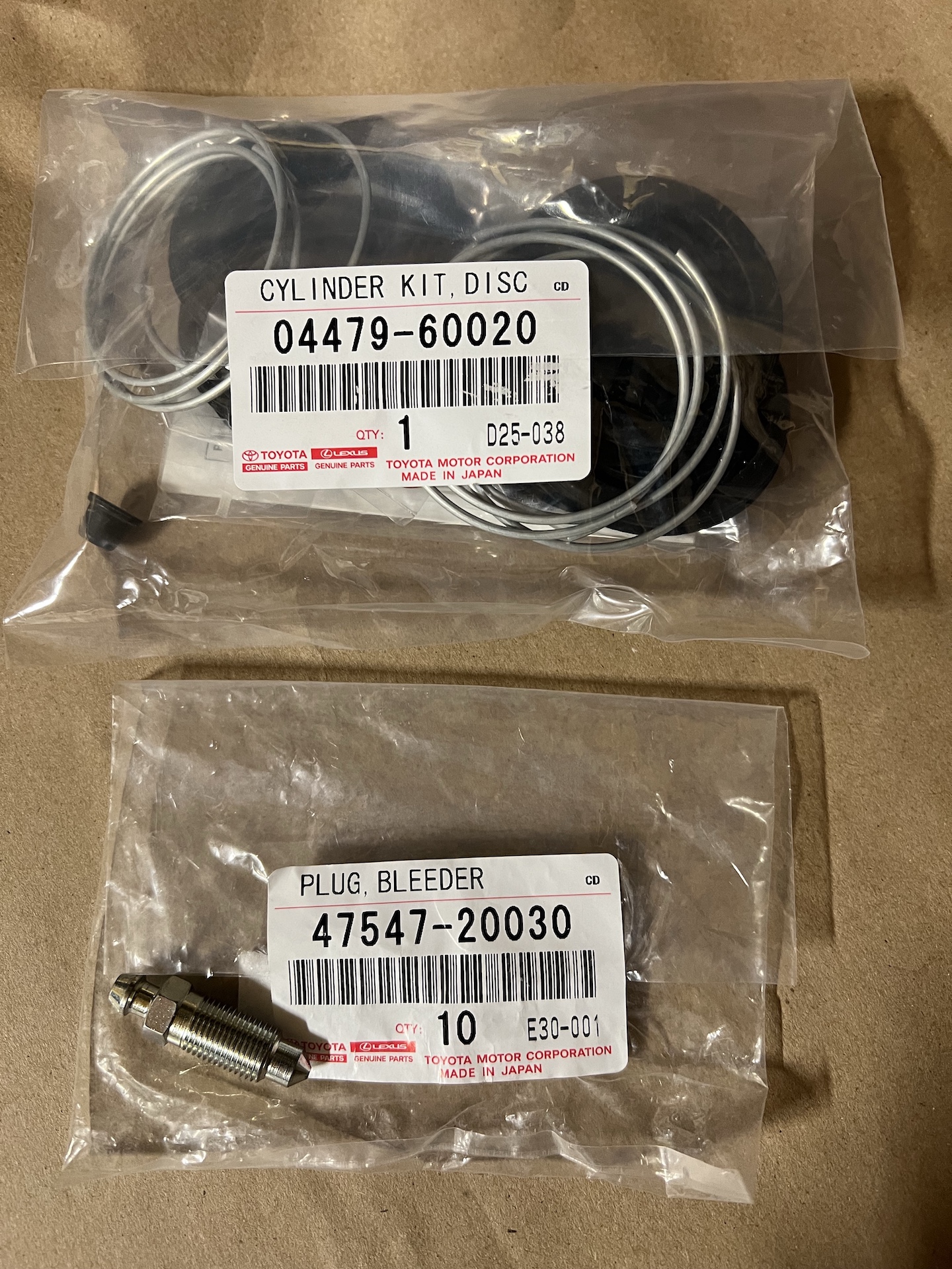 New Toyota Land Cruiser FZJ80 4Runner Front Brake Cylinder Rebuild ...