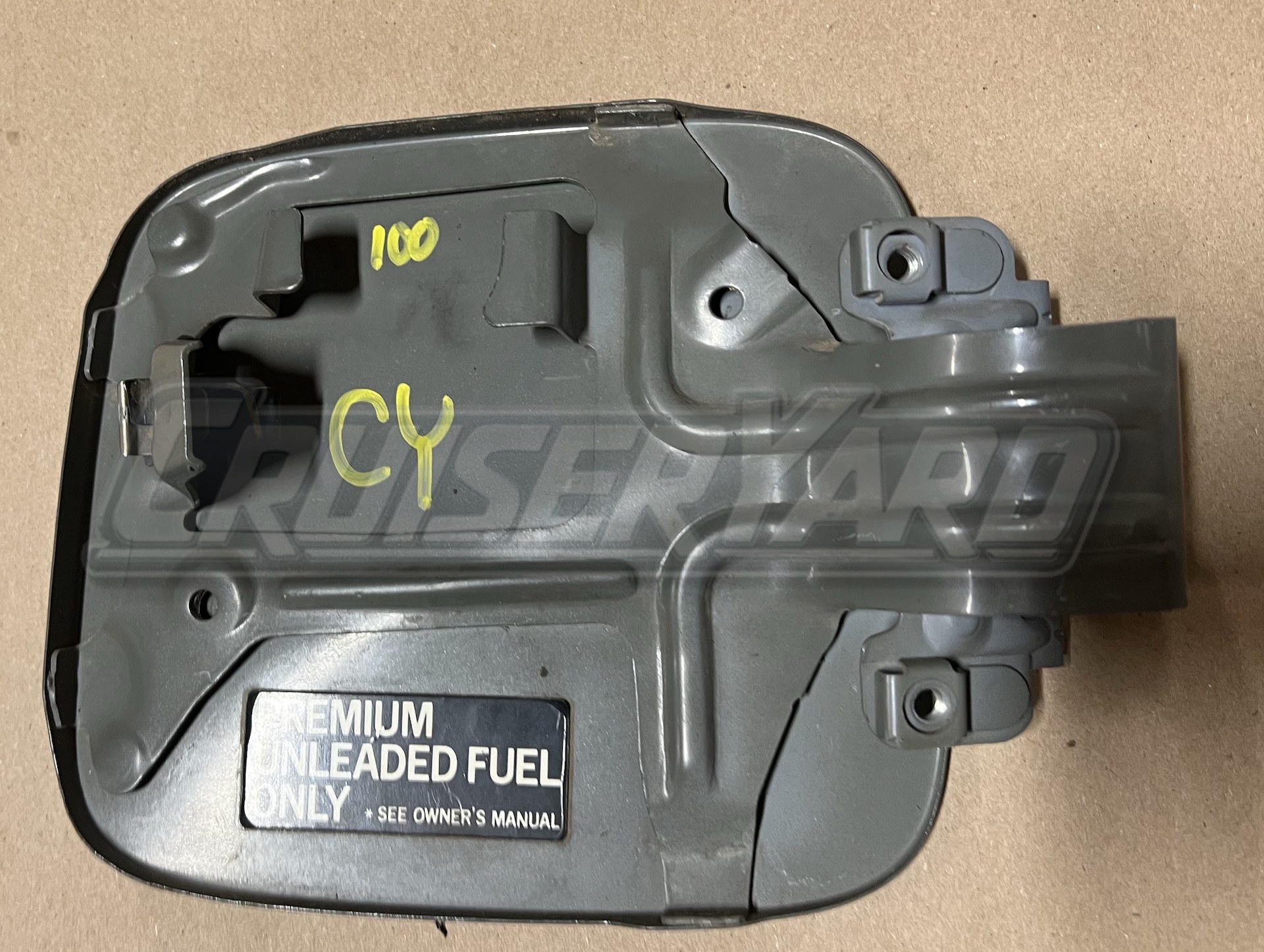 Toyota Land Cruiser UZJ100 OEM Gas Fuel Door Lid 77350-60060