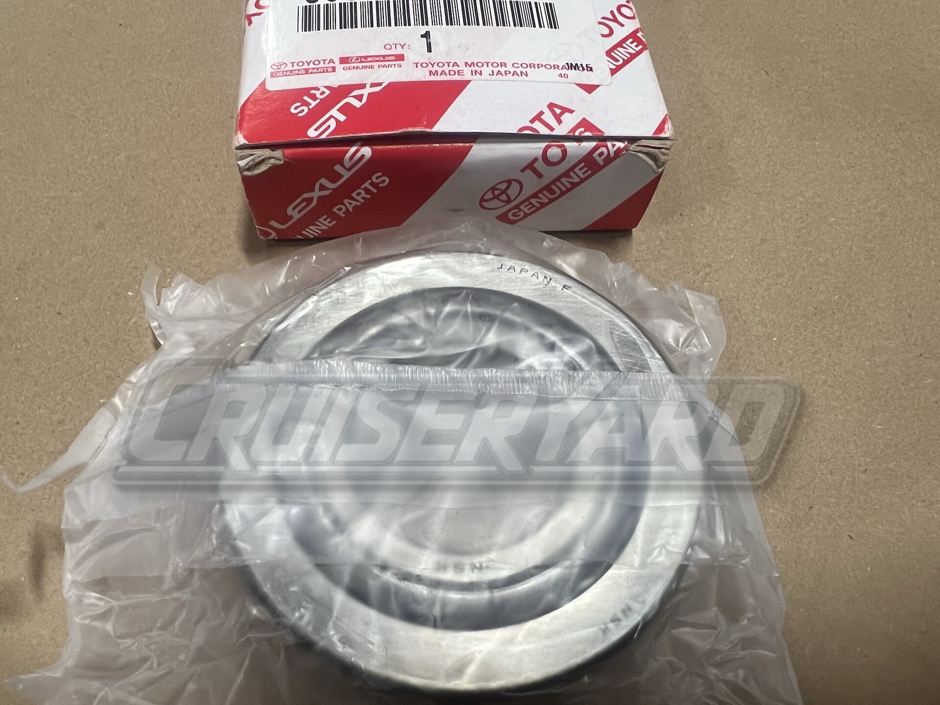 New Toyota Land Cruiser UZJ100 LX570 OEM Diff Tapered Bearing 90366-33006