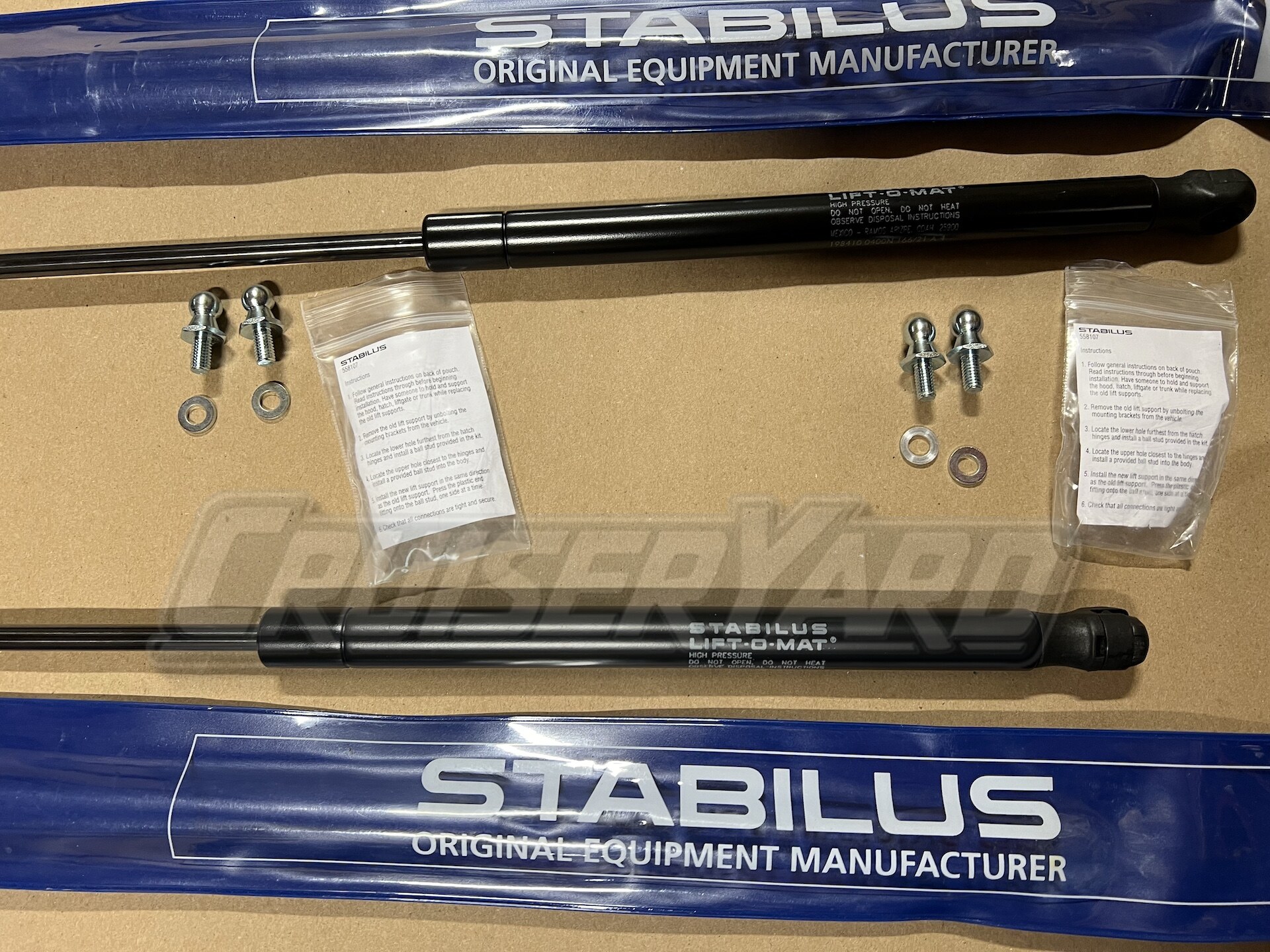 New Set of 2 Toyota Land Cruiser Stabilus FJ60 FJ62 Rear Liftgate Supports
