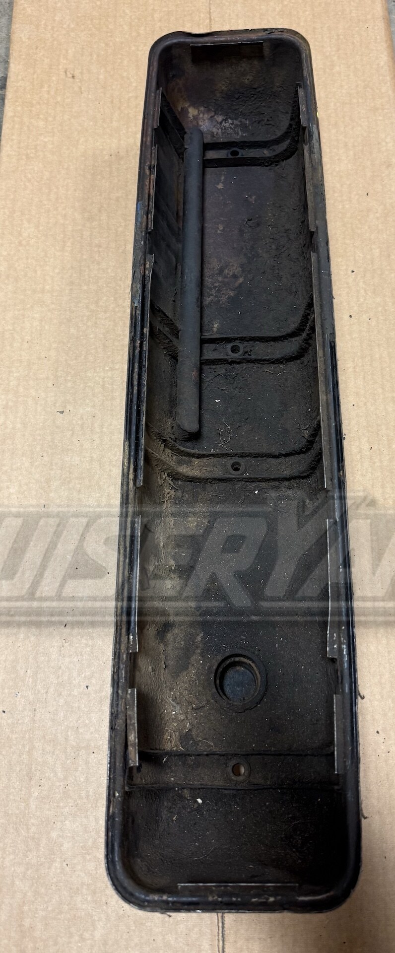 Toyota Land Cruiser FJ40 FJ55 Early 1F Valve Cover - CruiserYard