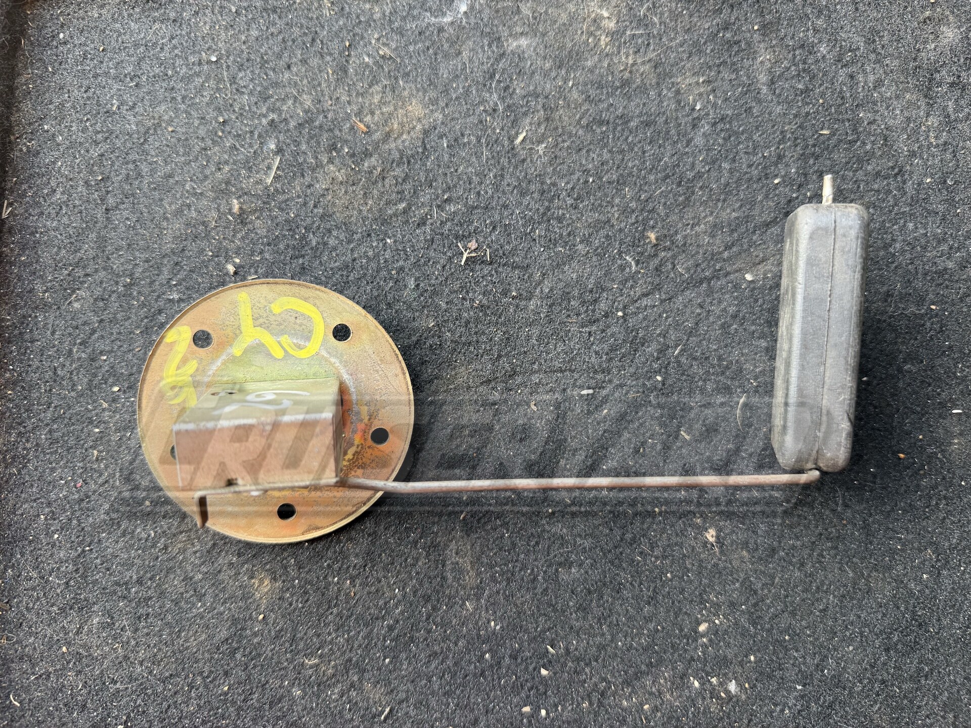 Toyota Land Cruiser FJ60 FJ62 OEM Fuel Sender 83320-69015 - CruiserYard