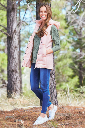 Jayce Long Puffer Vest | BET-BB606W18 | Betty Basics | birdsnest Australia