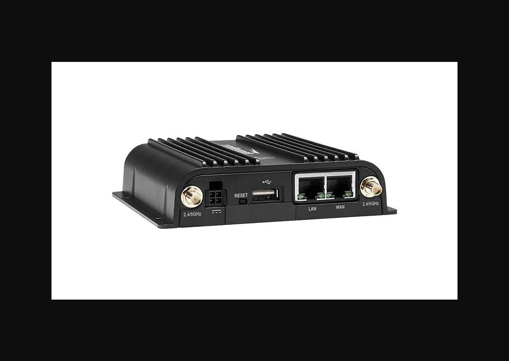 Cradlepoint ARC CBA850-1200M-B - router - WWAN - desktop, DIN rail ...