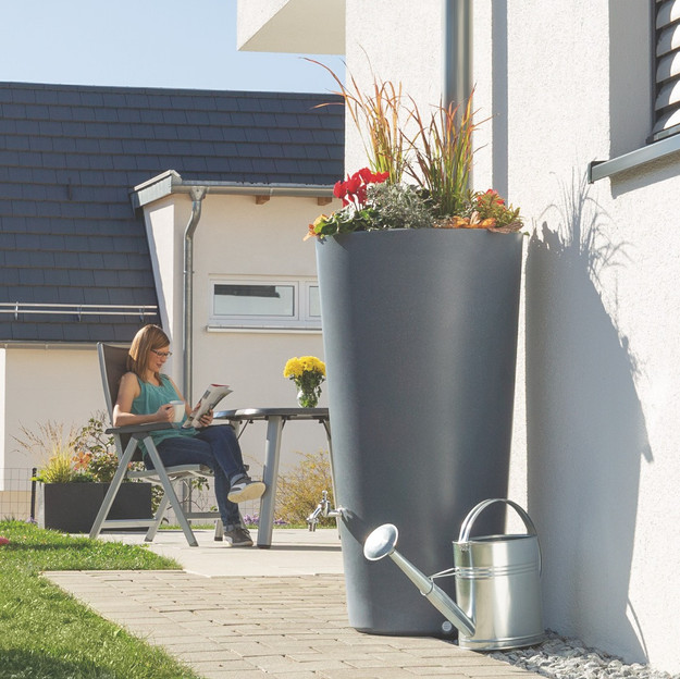 Rainbowl Water Butt - 150 litre water butt with planter