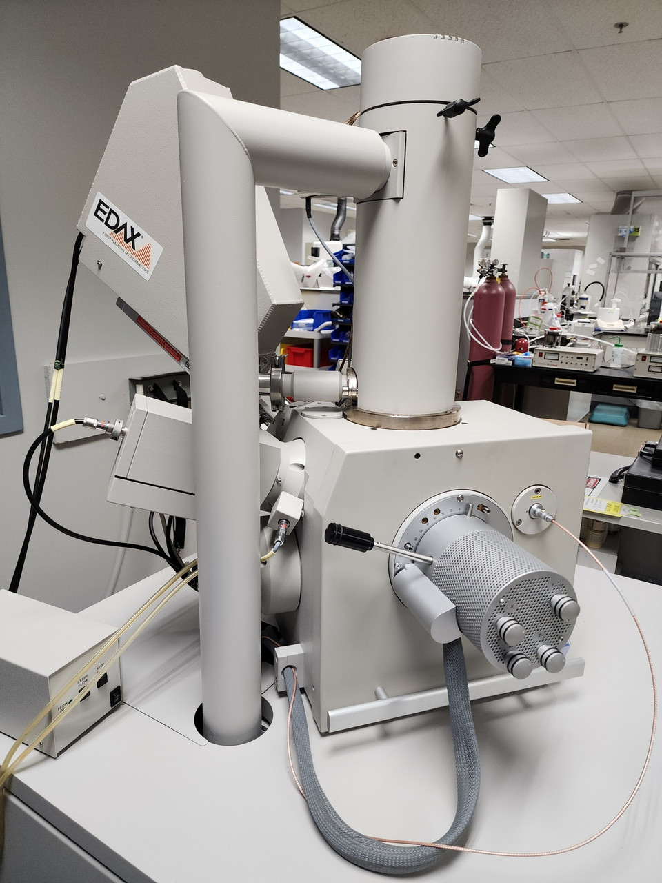 FEI Quanta 200 SEM with Edax Detecting Unit