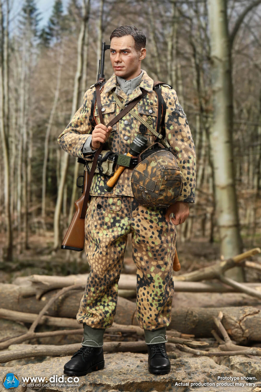 DID (D80171) 1/6 Scale WWII German 12th SS Panzer Division Oberschütze – Lio Figure