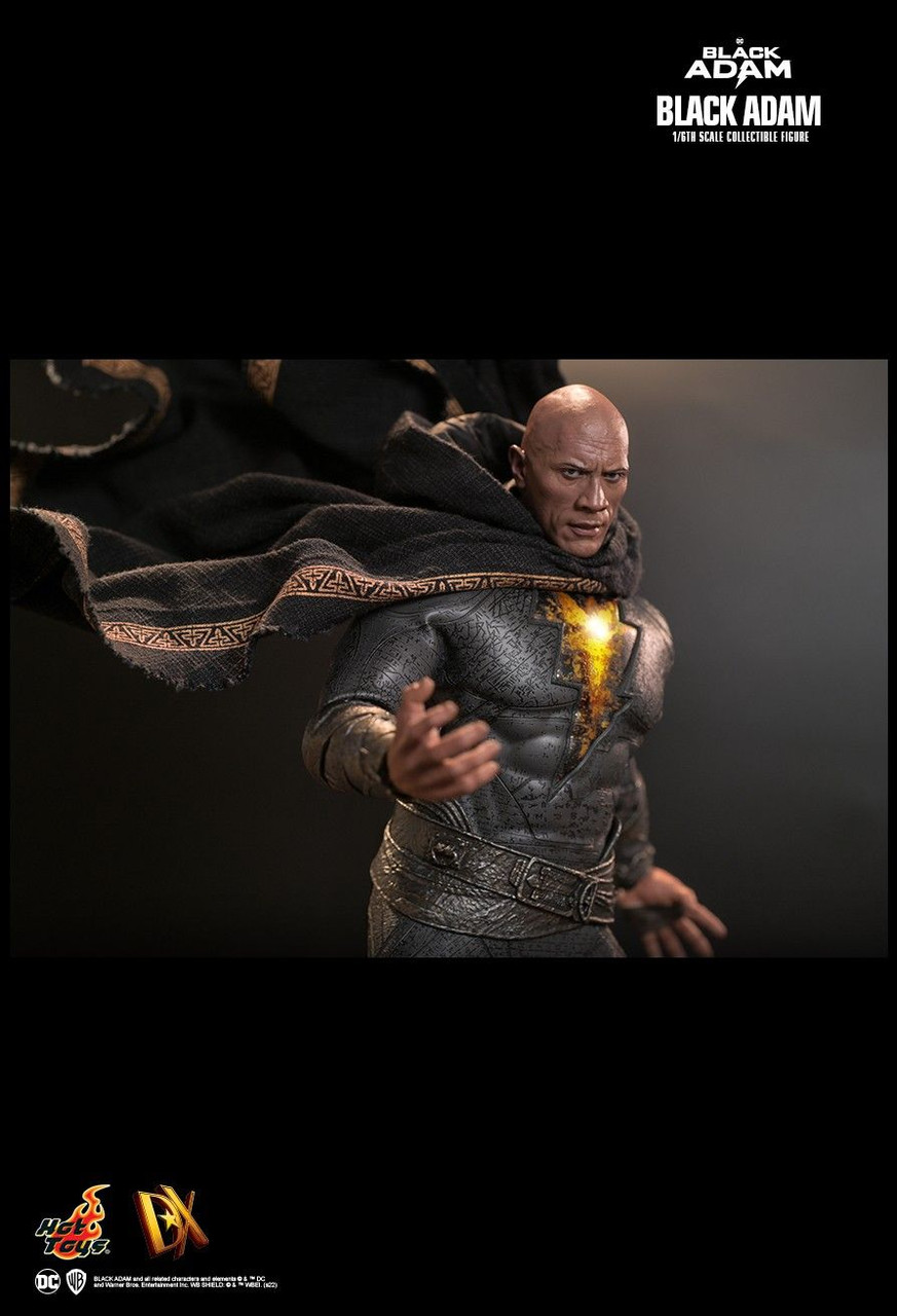 Hot Toys (DX29) 1/6 Scale Black Adam - Black Adam Figure