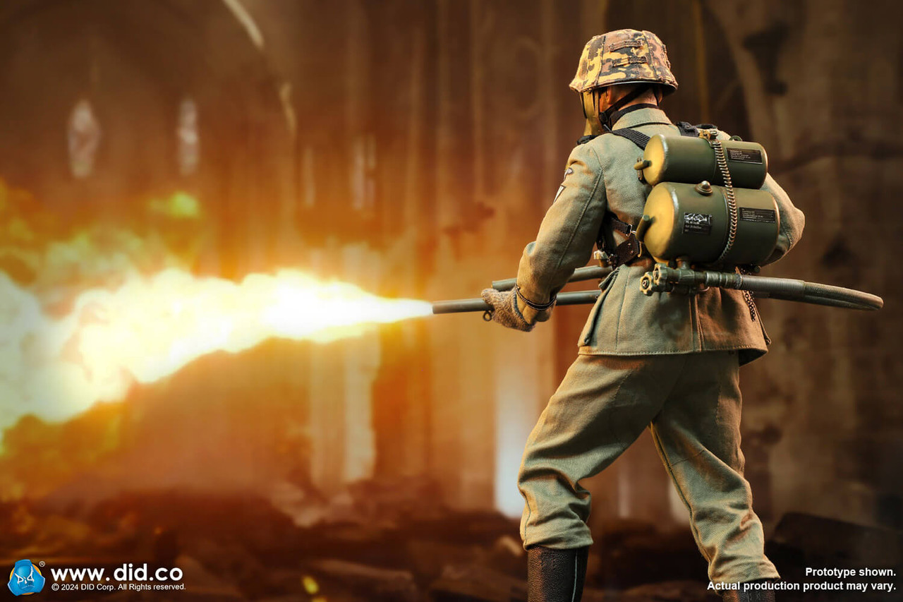 DID (D80177) 1/6 Scale WWII German LAH Division – SS Flammenwerfer ...