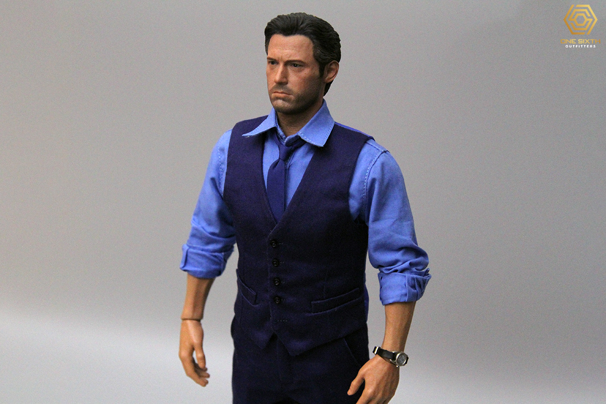 OSO Custom (OSO-BVSBW) 1/6 Scale Wayne Outfit Set with Head Sculpt