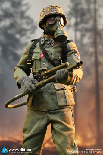 DID (D80177) 1/6 Scale WWII German LAH Division – SS Flammenwerfer ...