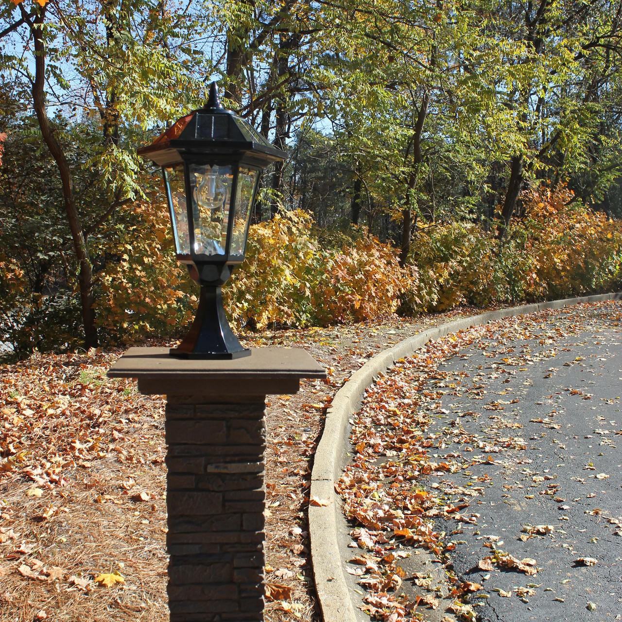 Gama Sonic 99B033 | Black Windsor Solar Light Tri-Mount
