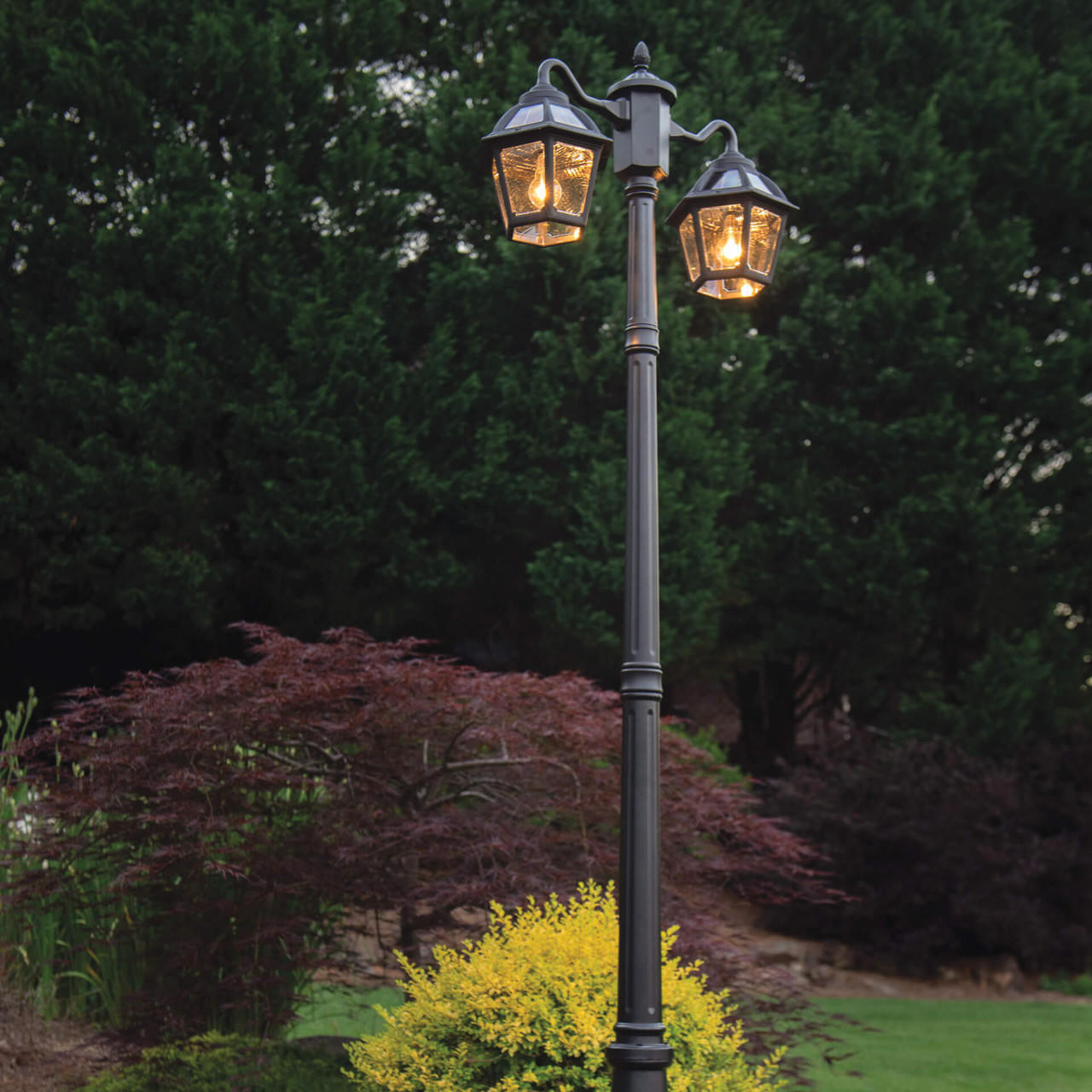 Gama Sonic 123BM50003 | Orion Triple Head Lamp Post
