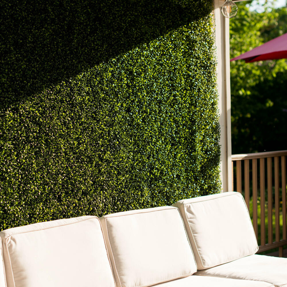 Vickerman TP171295 | 50" X 100" Green Boxwood Mat UV