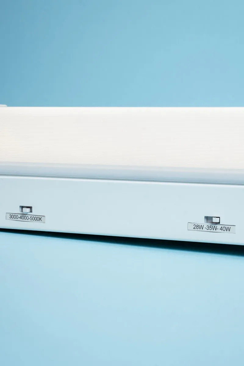 Euri EL-ERW4-50W203sw | Energy-Efficient CCT LED Wrap Light