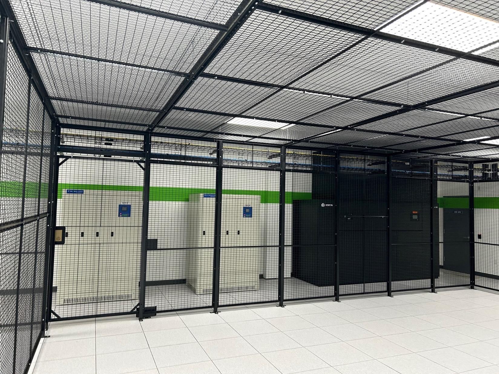 How to Keep Your Data Center Secure with Wire Cages and Partitions ...