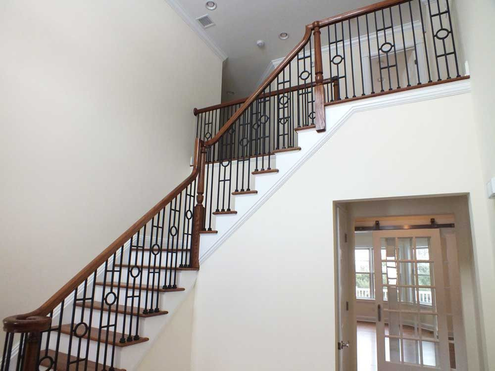 Circle Scroll Panel - 3 leg.