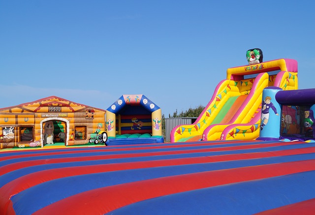Casa inflable rompió Record Guinness - co.aeroinflables.com