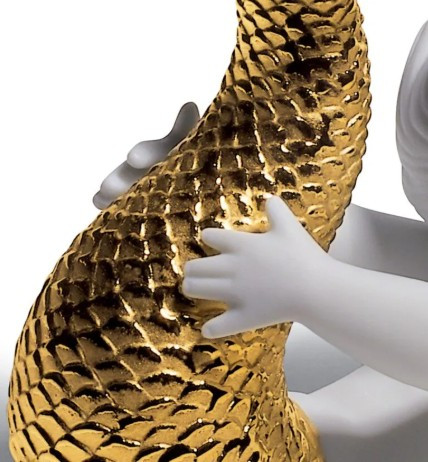 Playing at Sea Mermaid Porcelain Figurine with Gold Lustre | Lladro ...