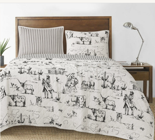Ranch Life Western Toile Reversible Quilt Set | Cow | Bull | Bedding