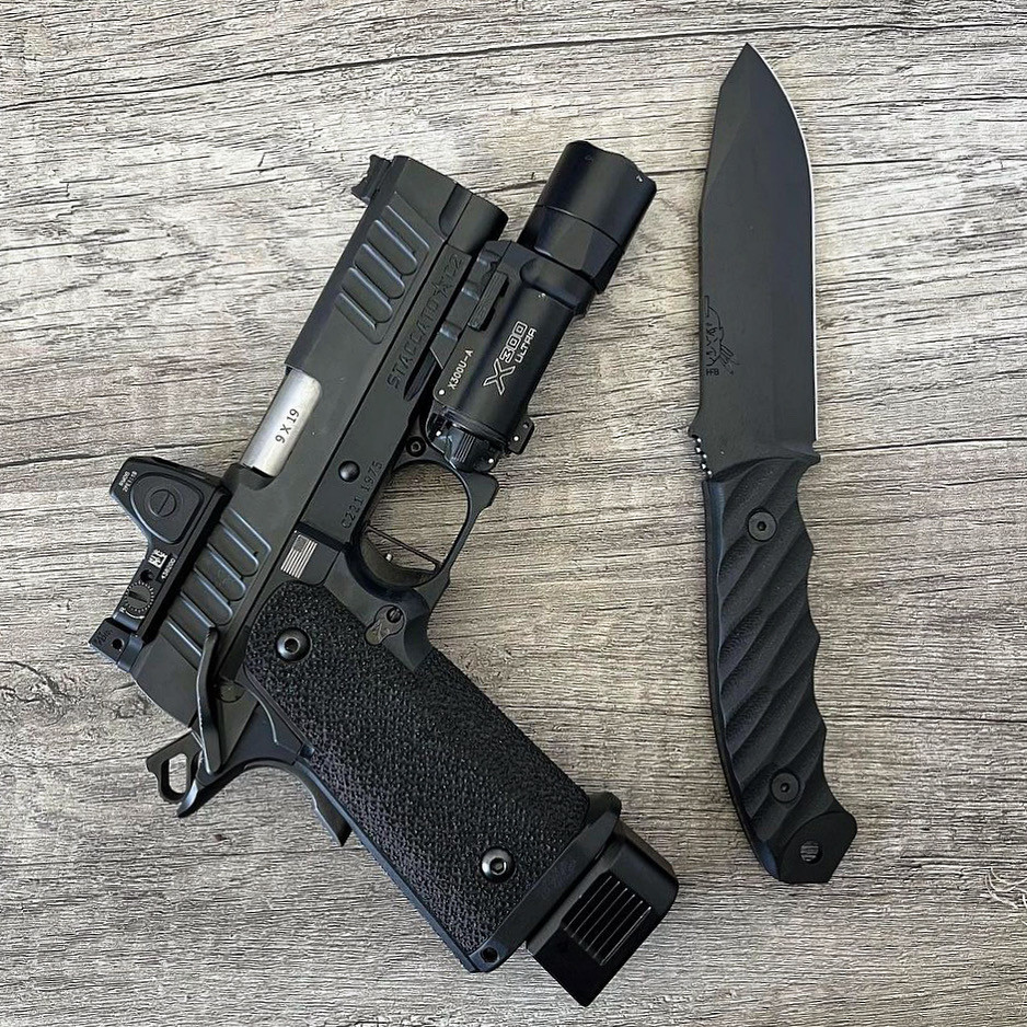 Made to Order Gen 1 STI/Staccato 2011 Grips - Dark Side Precision