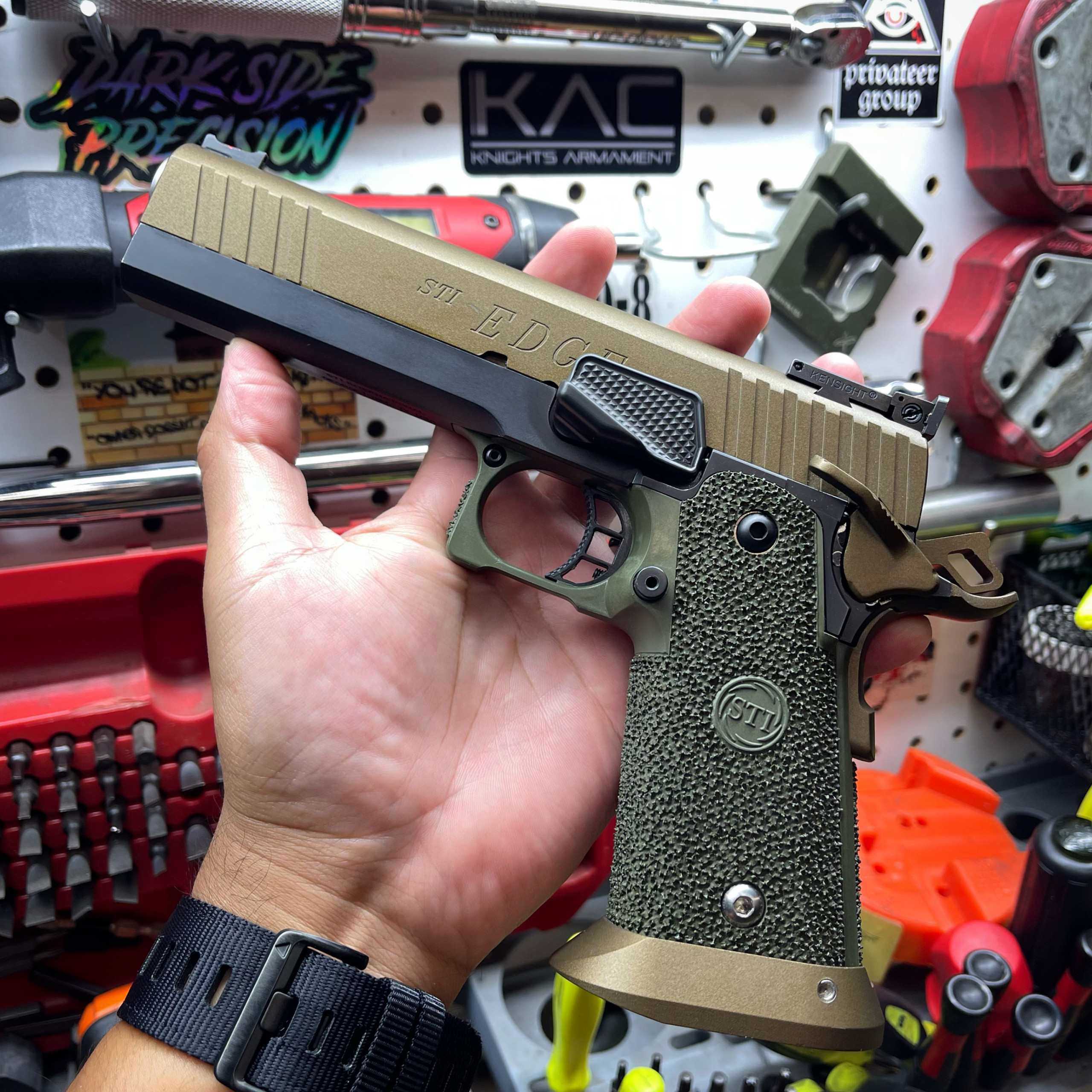Made to Order Gen 1 STI/Staccato 2011 Grips - Dark Side Precision