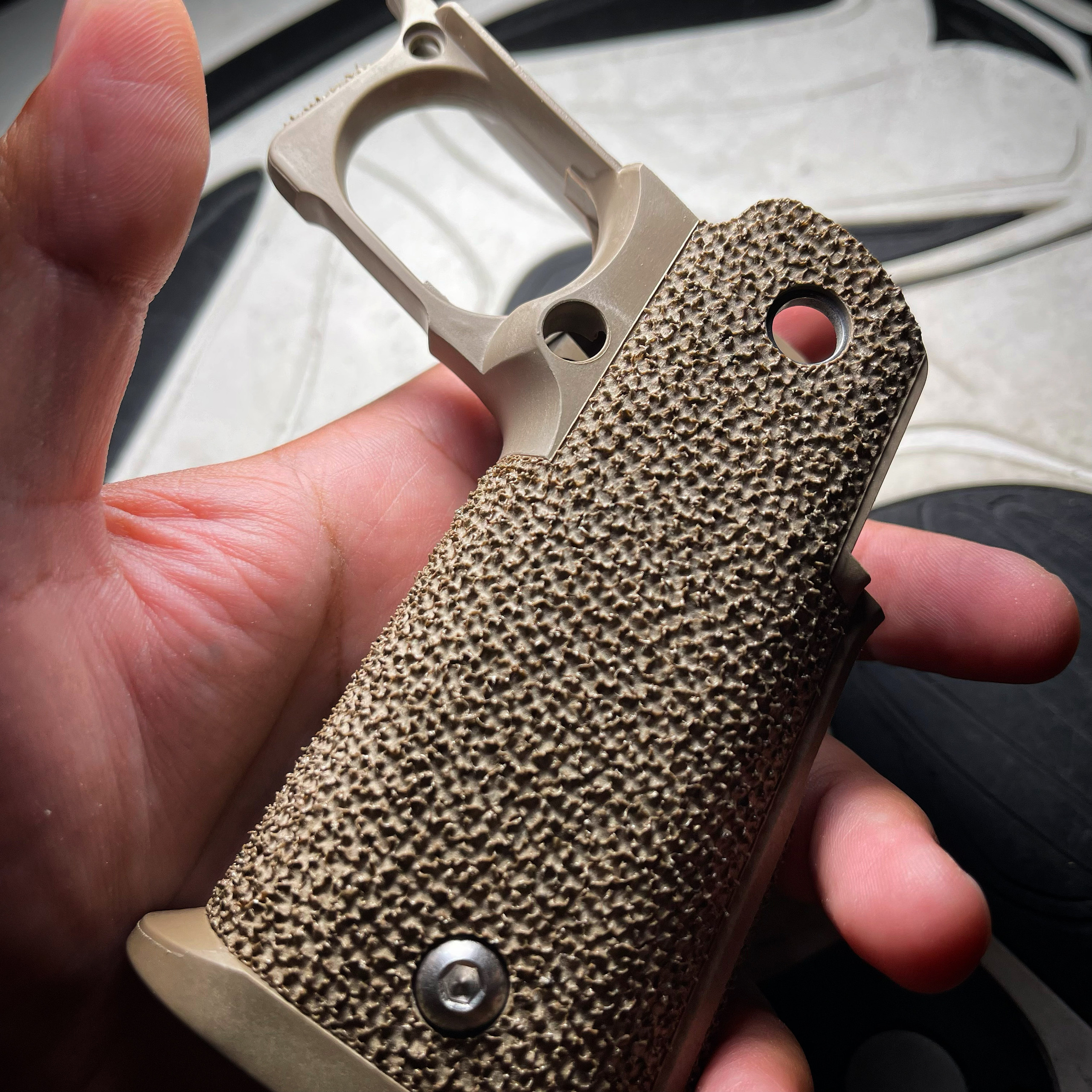 Made to Order Gen 1 STI/Staccato 2011 Grips - Dark Side Precision