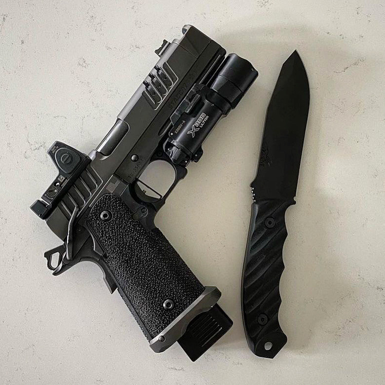Made to Order Gen 1 STI/Staccato 2011 Grips - Dark Side Precision