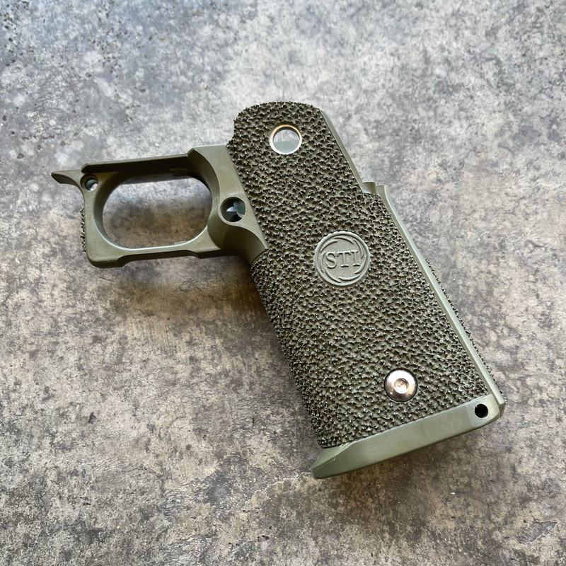 Made to Order Gen 1 STI/Staccato 2011 Grips - Dark Side Precision