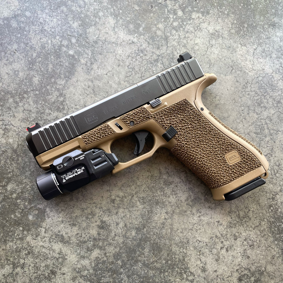 Glock Stippling Service "Deluxe Package" - Dark Side Precision