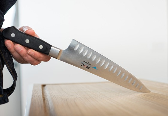 MAC - 8" Chef Knife in Canada Hollow Edge Chef Knife (MTH-80)