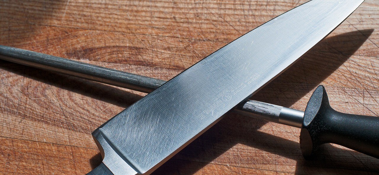 How to Sharpen a Knife: Tools, Techniques, and Maintenance - Williams ...